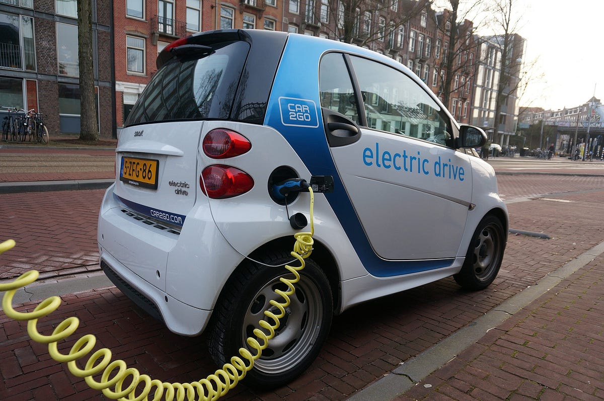 10 Reasons Why Electric Cars Are Becoming Very Popular | by Semida ...