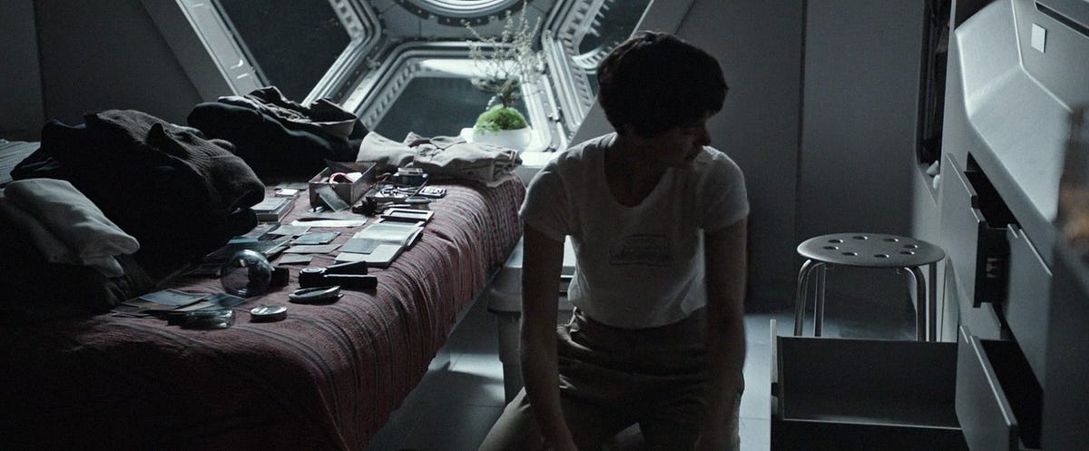 Bugs in great movies. Alien: Covenant | by Ignat Kinol | Medium