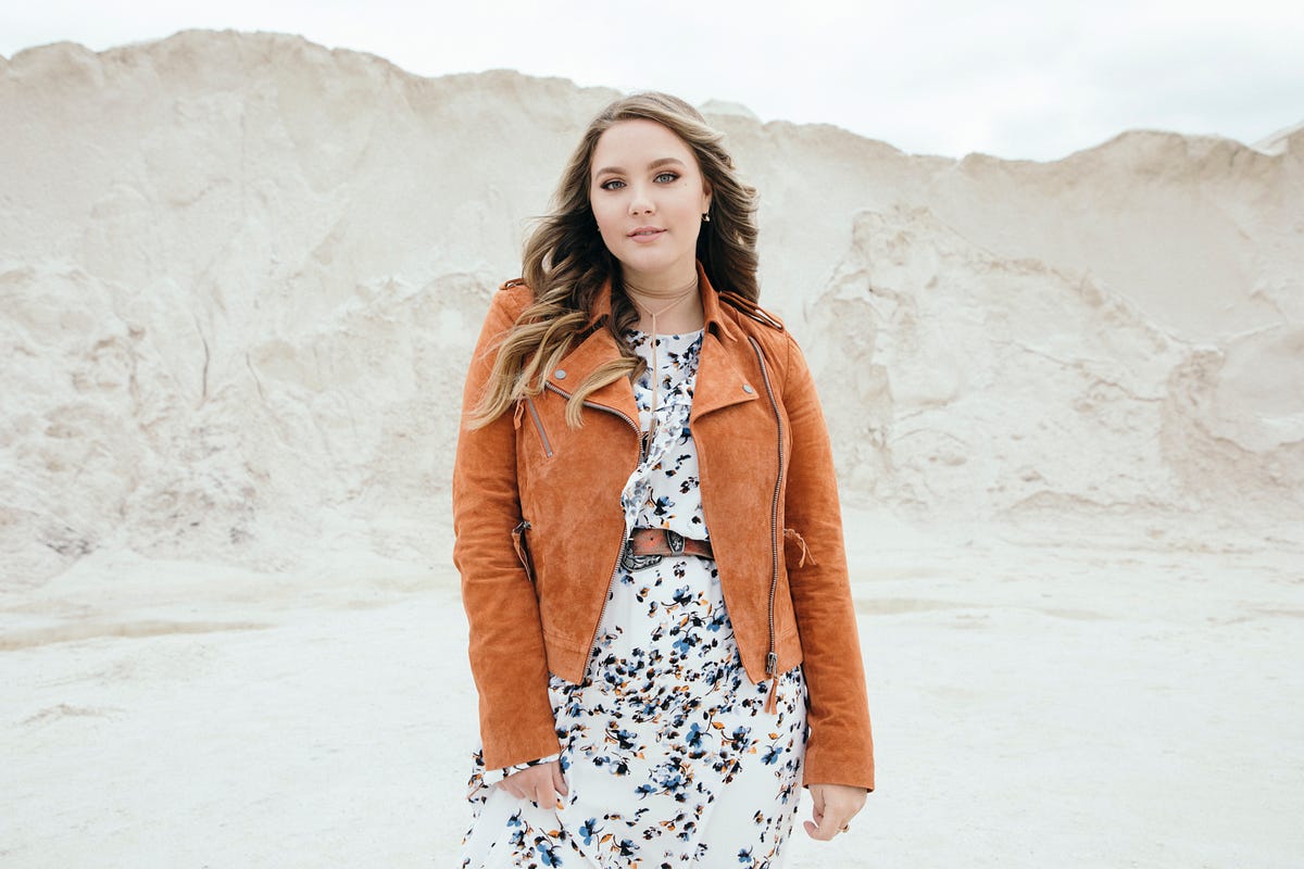 Five Things with Caroline Marquard | by Yitzi Weiner | Thrive Global ...