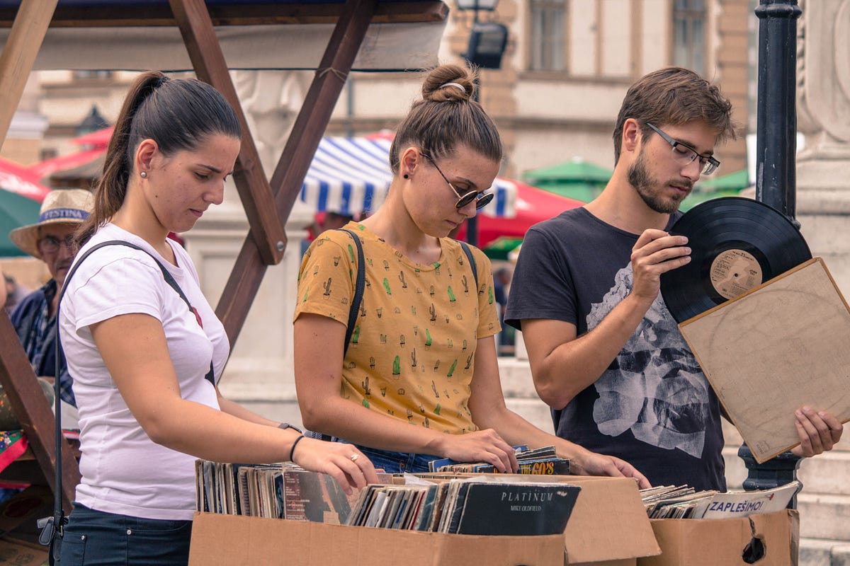 Selling to Hipsters is Good Business | by Theo Miller | HackerNoon.com ...