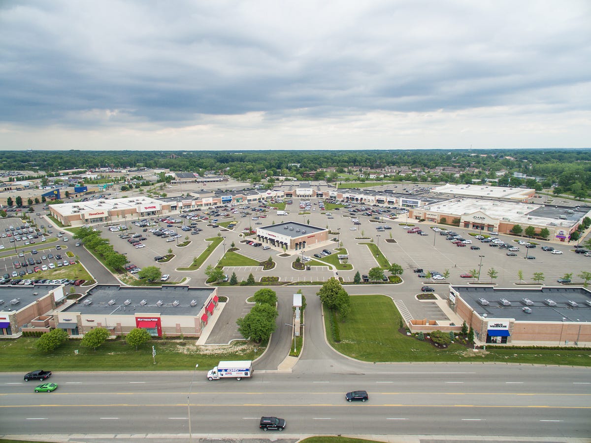 Mike Murray. Retail Rock Star | by Colliers West Michigan | Medium