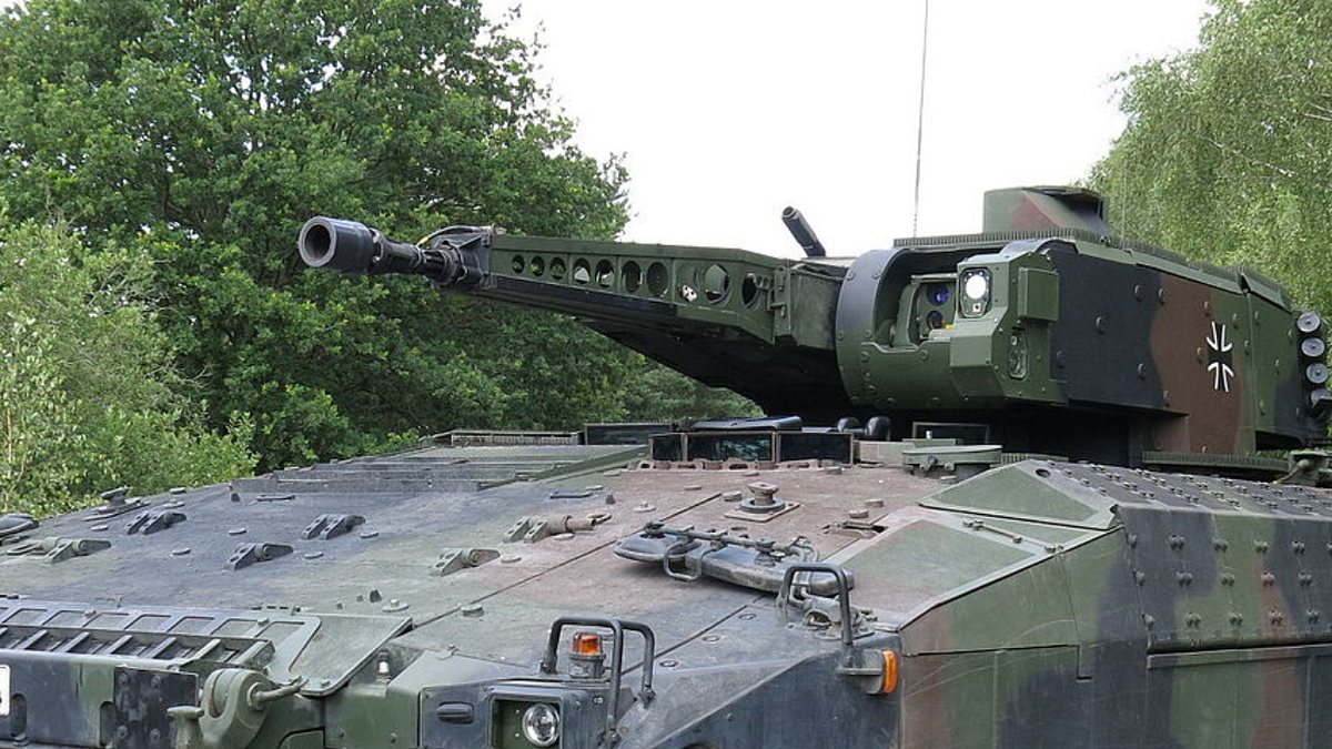 The Unknown State And Future of Germany’s New Puma Infantry Vehicle ...