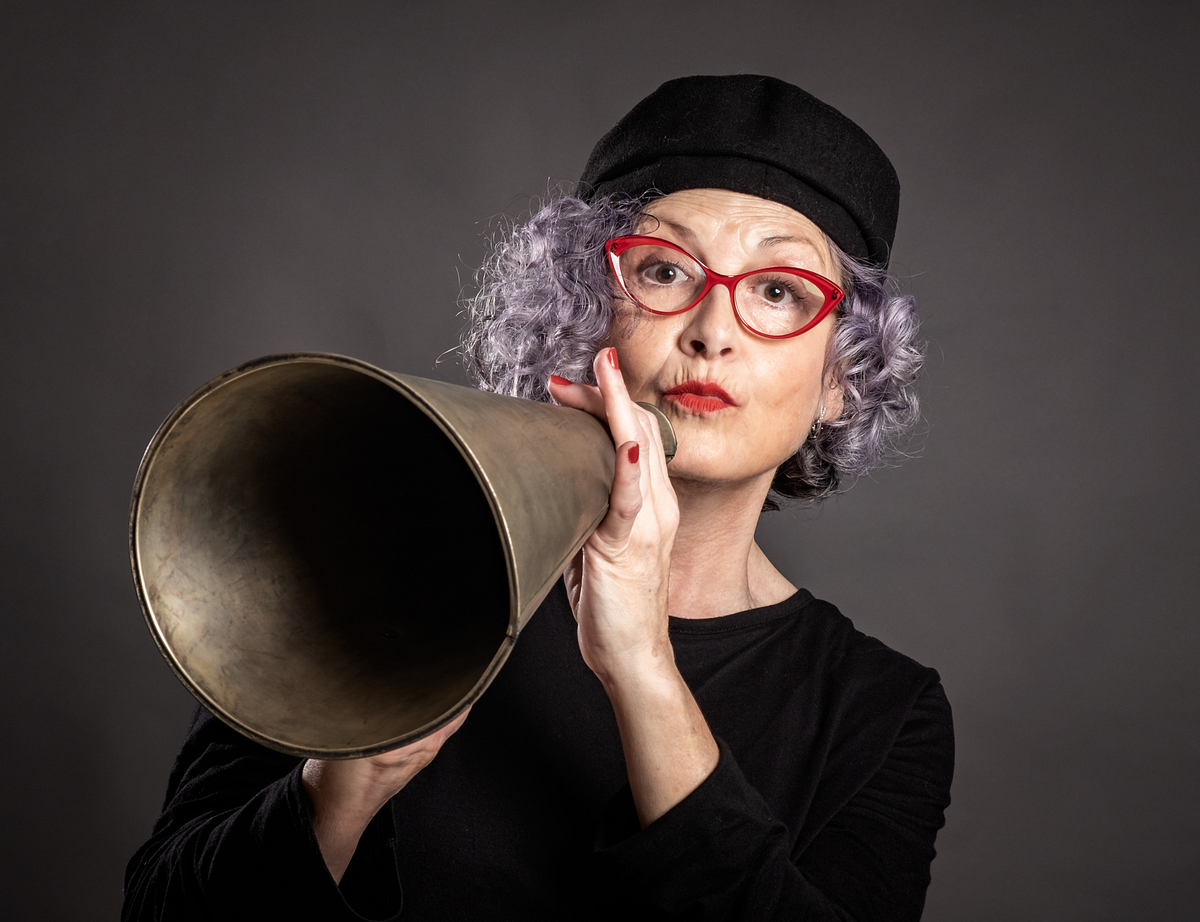 3 Tips for Defeating the Family Gossip Chain | by Brooke Batchelor | Medium