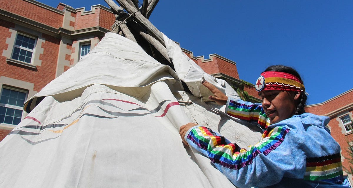 Tipi raised to recognize relationship between First Nations, U of A ...