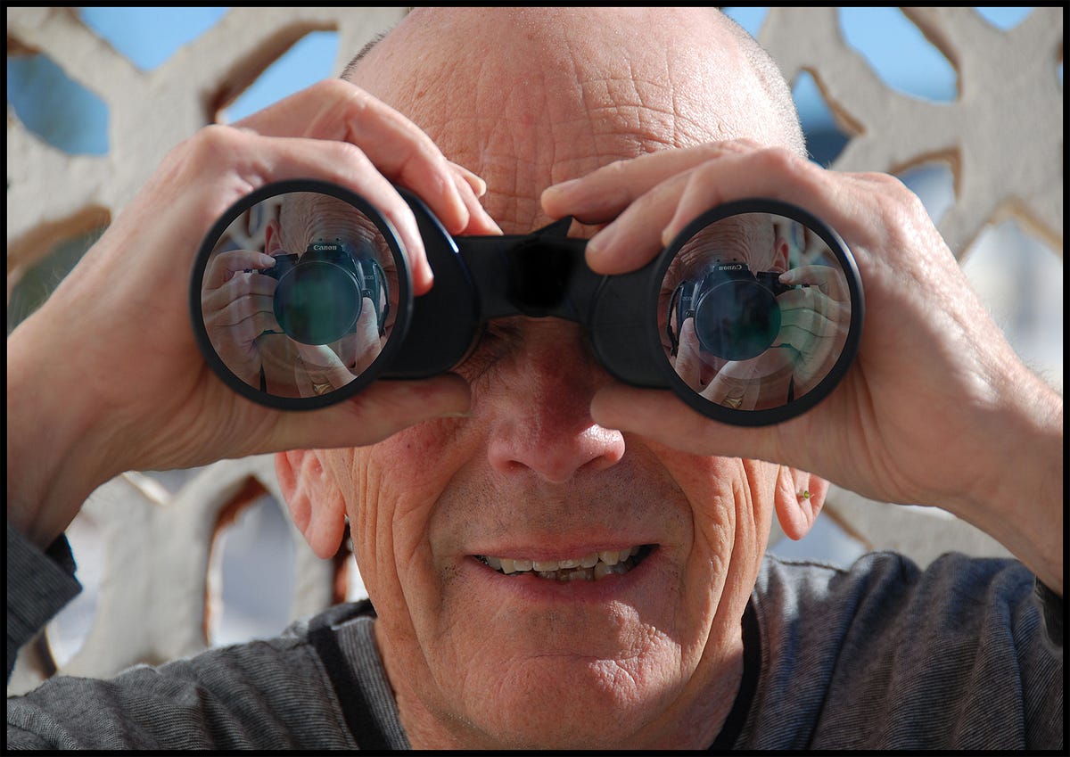 What Defines a Solid Long-Term Friendship? | by Rodrigo S-C | Medium