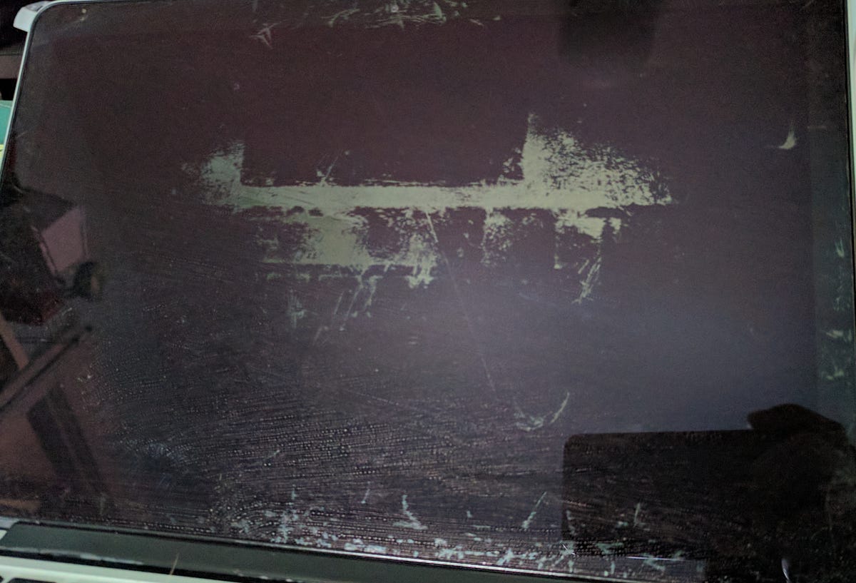 Damage to the coating of your Mac screen? Repairs available, even if it ...