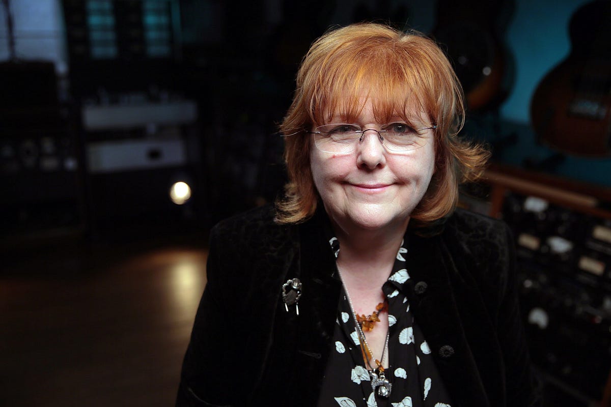 Birth of the legend: Maggie Reilly | by Marek Galinski | Festival Peak