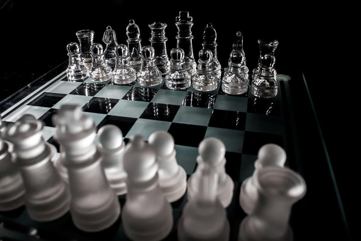 The 48 Laws of Power: What It Teaches Us and How to Use it in Real Life ...