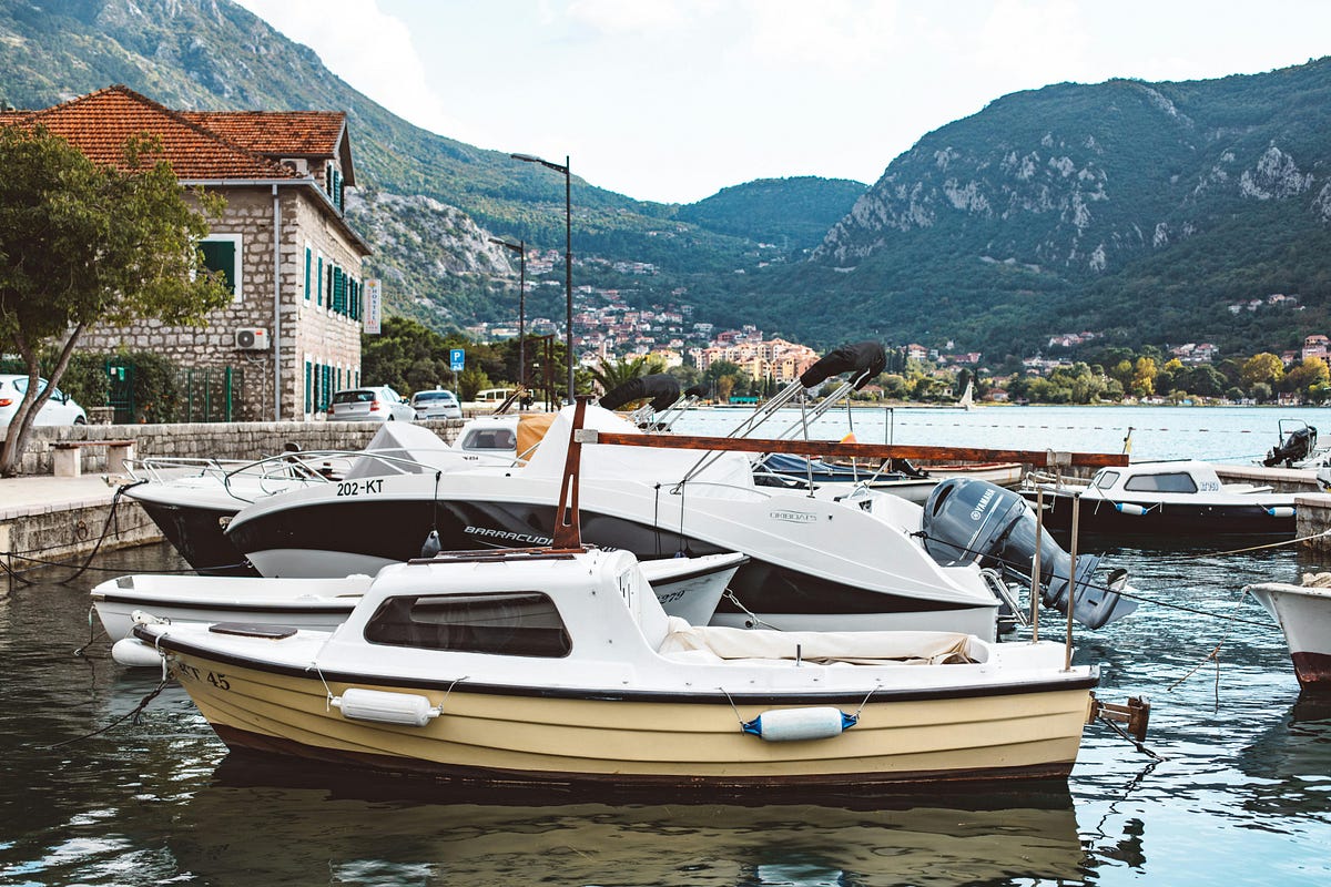 A Complete Guide to the Best Luxury Lane Power Boats | by Luxury Lane ...
