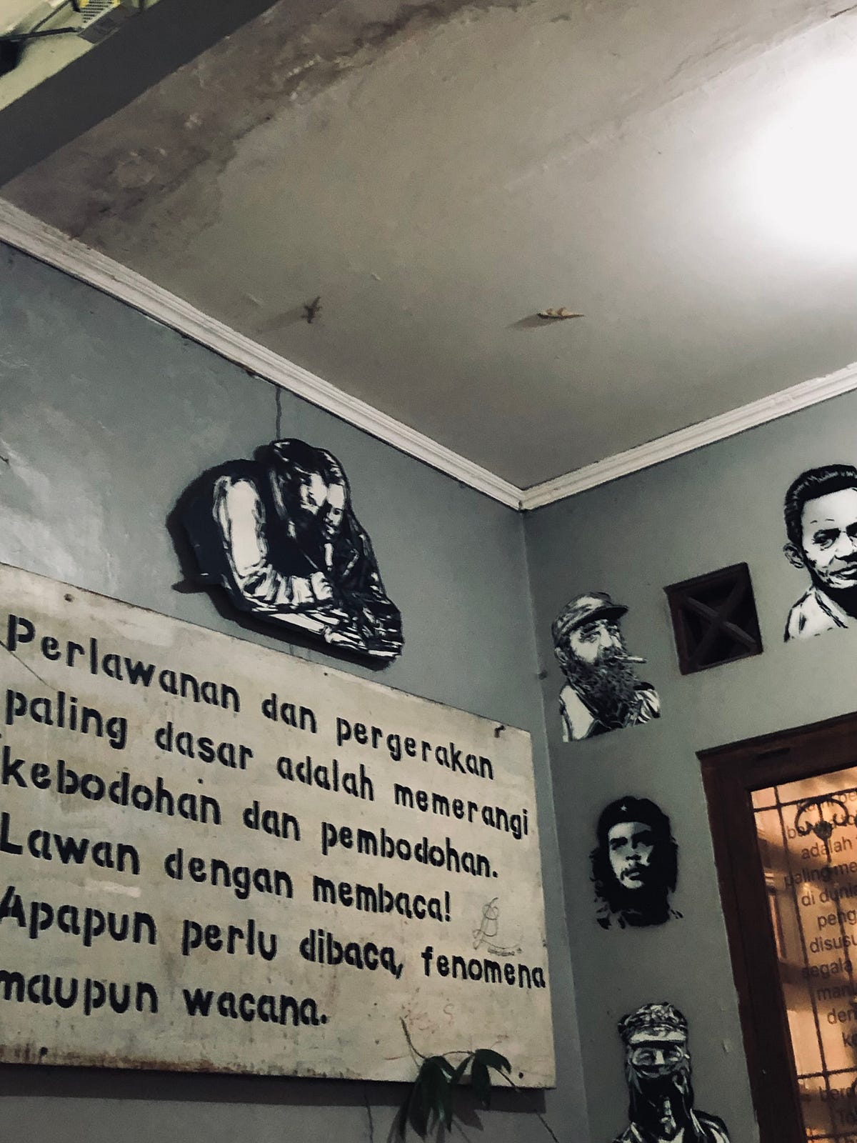 Komersialisasi Pendidikan : Biaya Mahal Mutu Abal | by 911degrees | Feb ...