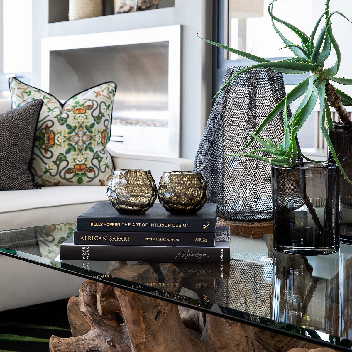 Master the Art of Coffee Table Styling: DIYgirls INTERIOR shares 10 Expert Tips for a Stunning ...