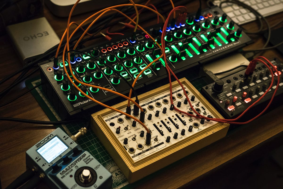 How to use React and Tone.js to make a simple web audio application | by Callum Beckford | Medium