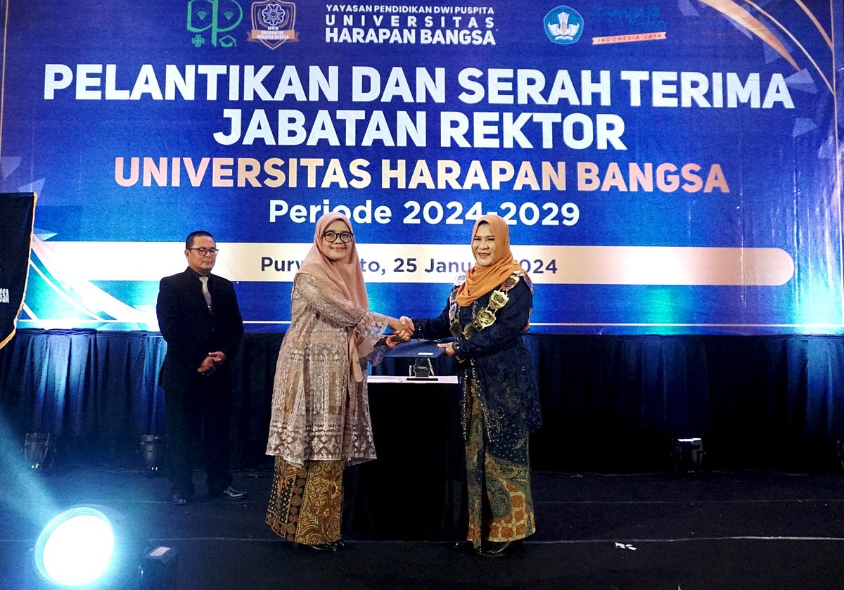 Dr. Yuris Tri Naili Siap Pimpin UHB Menuju Era Pendidikan Inovatif dan Berkualitas | by ...