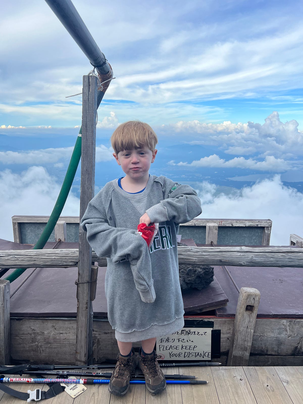 Can one climb mount fuji with kids | Medium