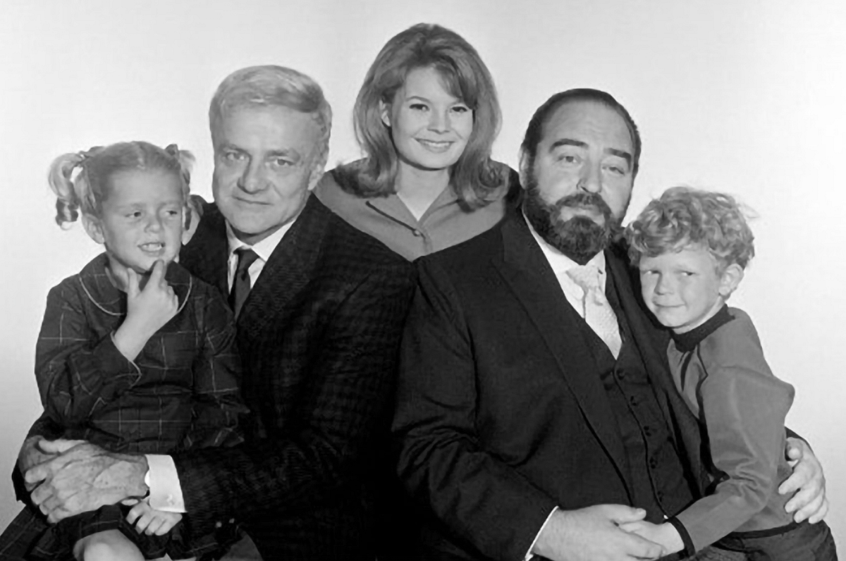 Do You Remember “Family Affair”?. One Of My Favorites | by Lynn L ...