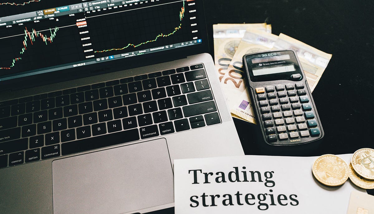 Navigating the Numbers: Demystifying Quantitative Investing | by Pasin Sirirat | Medium