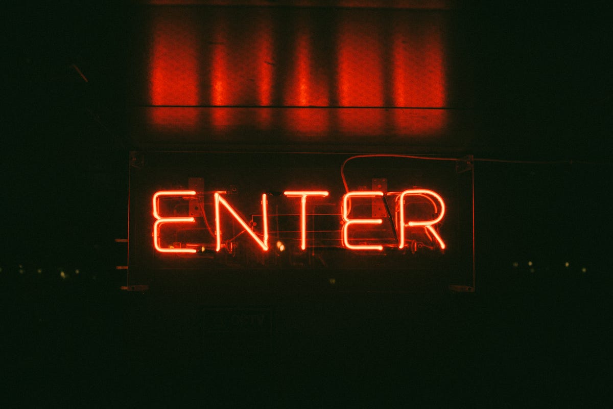 A Shift in Focus: The Transition from Graphic Design to UX Design | by ...