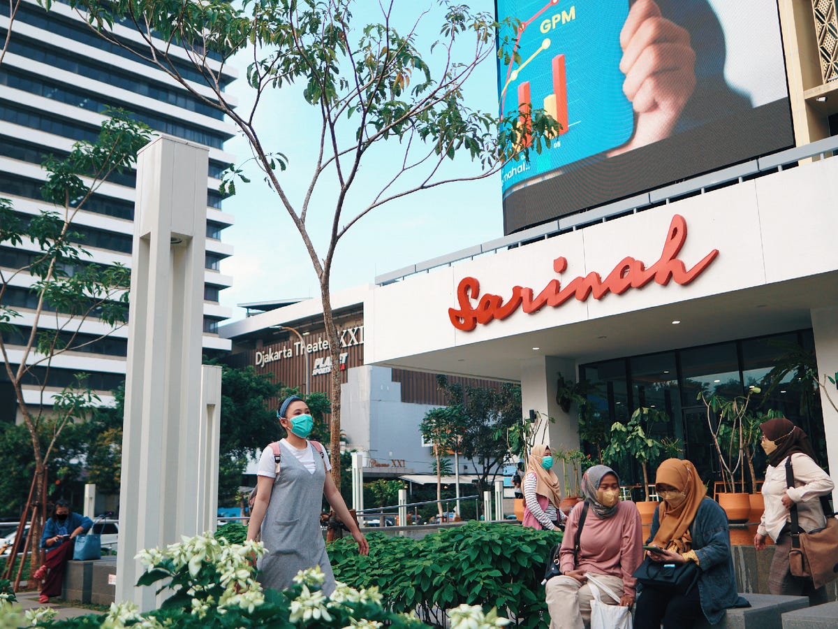 Menyambangi Wajah Baru Sarinah. Setelah dua tahun direvitalisasi… | by ...