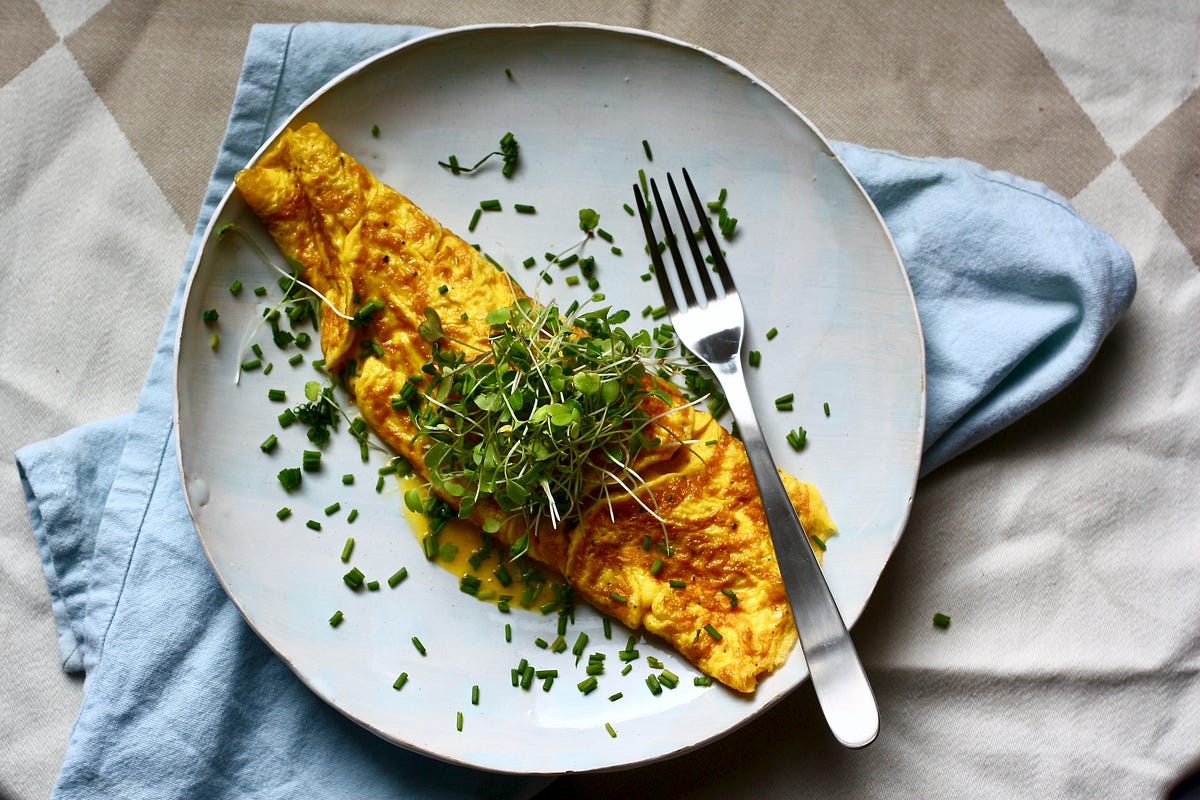 How to Make the Perfect Omelette. Fast food at its best, a perfect ...