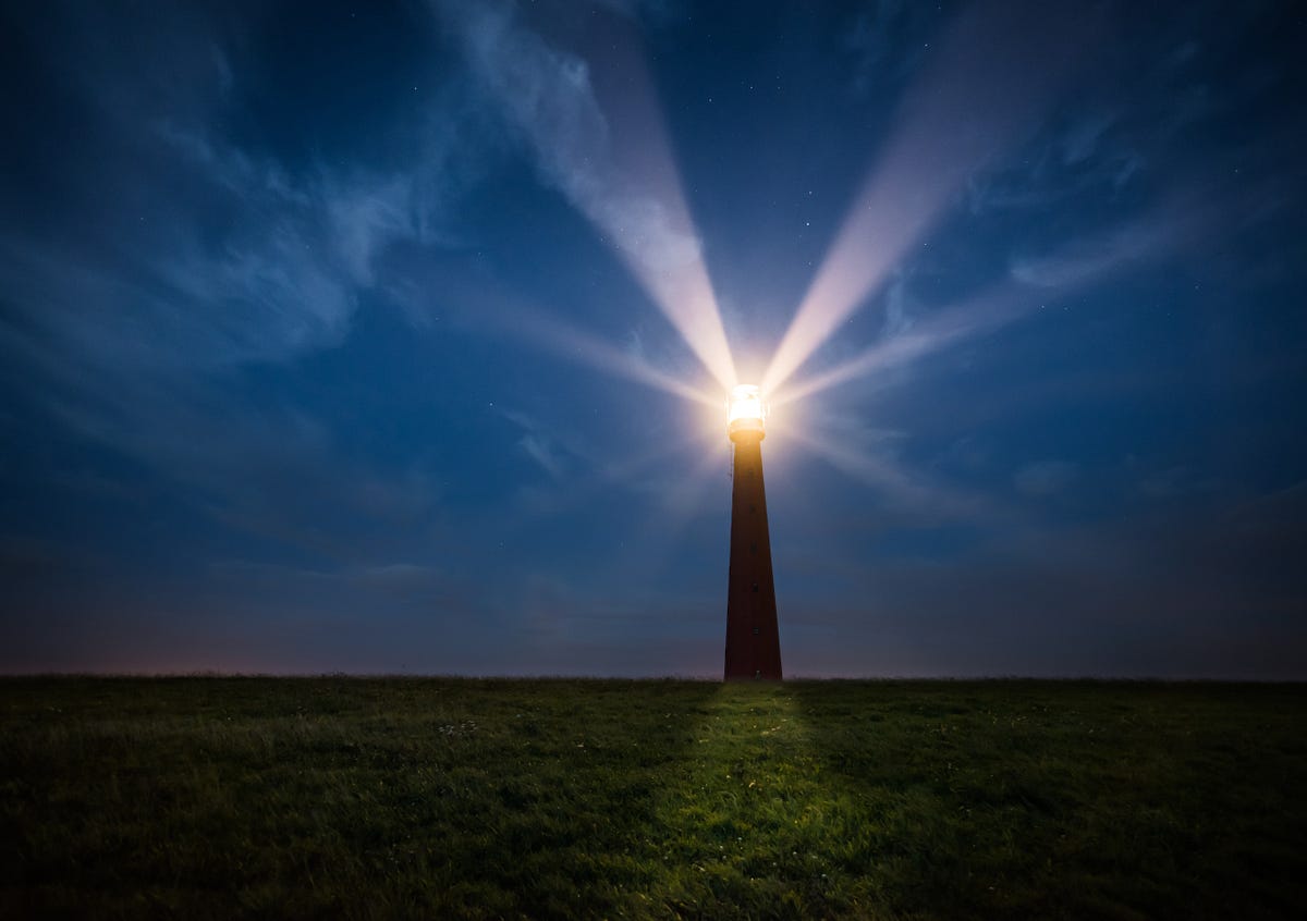 How To Be Someone’s Light In the Darkness | | ILLUMINATION
