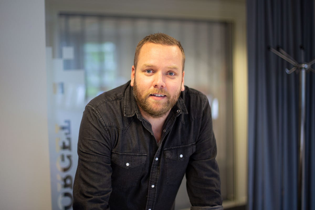 Designsnack med Magnus Olsson. Den beryktade designern med det sköna ...
