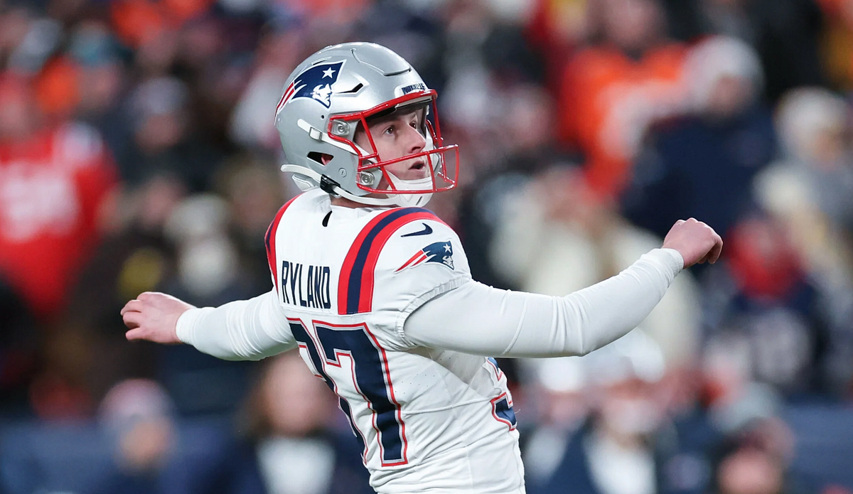 Pats Therapy Week 16: No Job Should Be Safe | by Nick Caruso | Medium