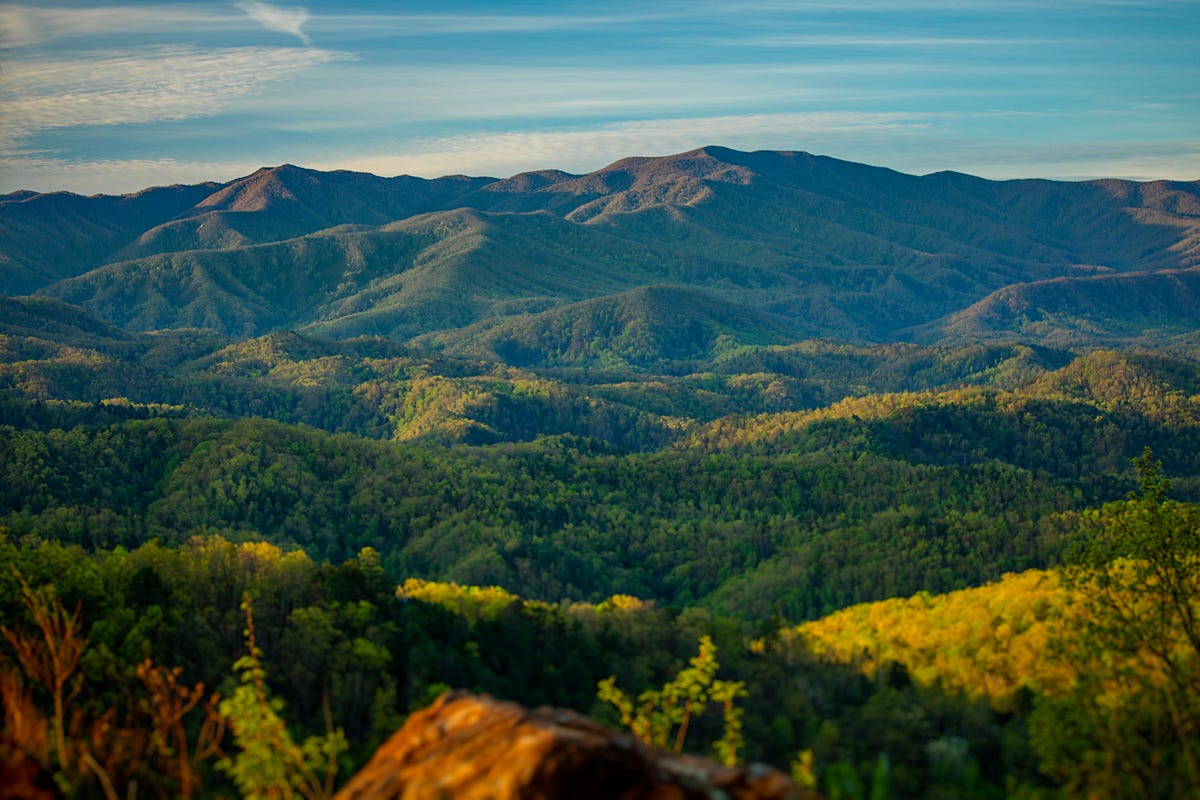 Sevierville, TN—A Smoky Mountain Adventure | by Erin Deinzer | BATW ...