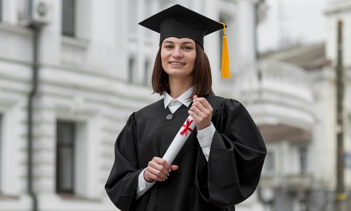 PGDM College in Vashi - Winsletmonica - Medium