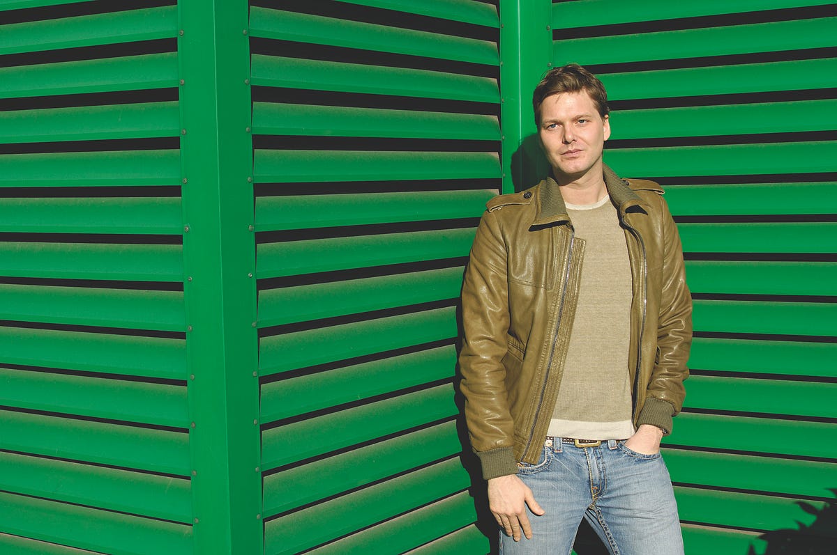 Interview with entrepreneur Janus Friis | by Oliver Lindberg | The ...