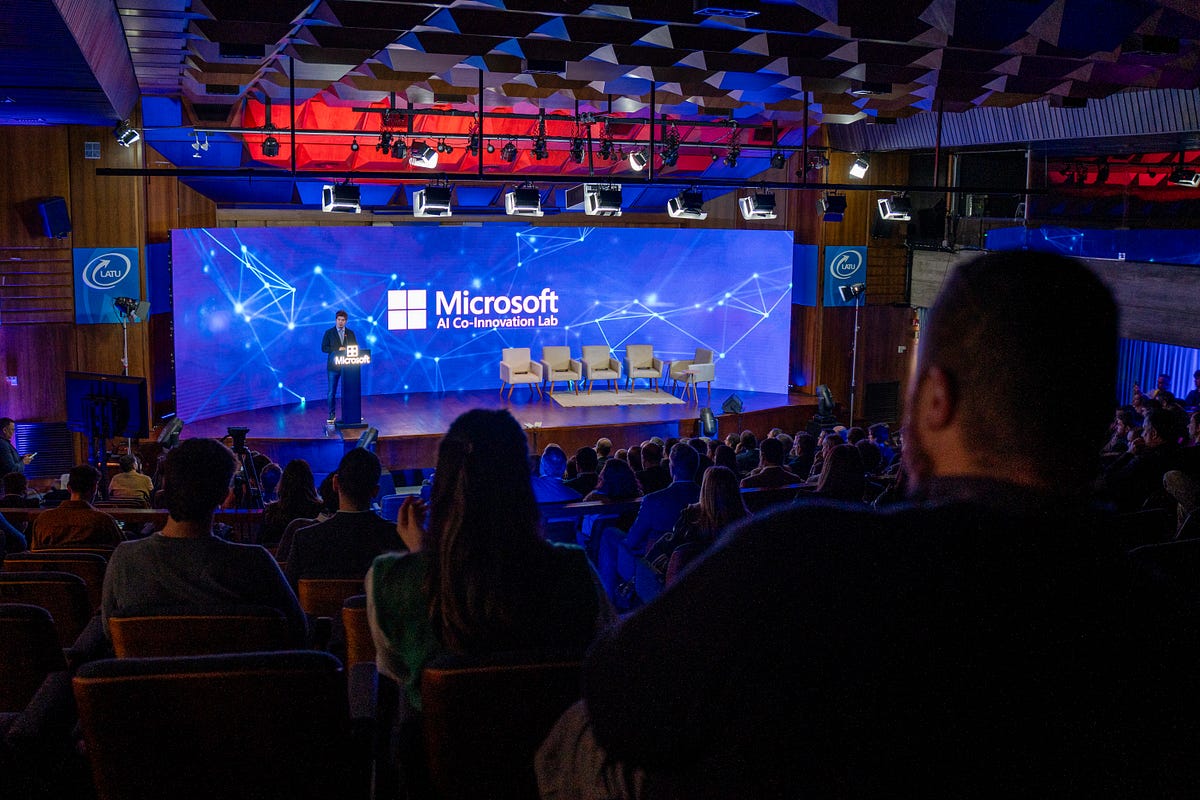 Microsoft Co/Lab Era en el LATU. Acompañamos a Microsoft en el primer ...