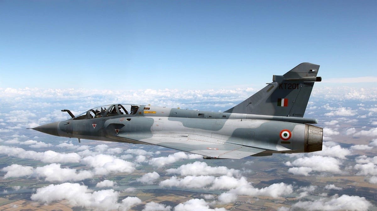 Controversial HAL Tejas Mark II to Replace Mirage 2000s - The Defenders ...