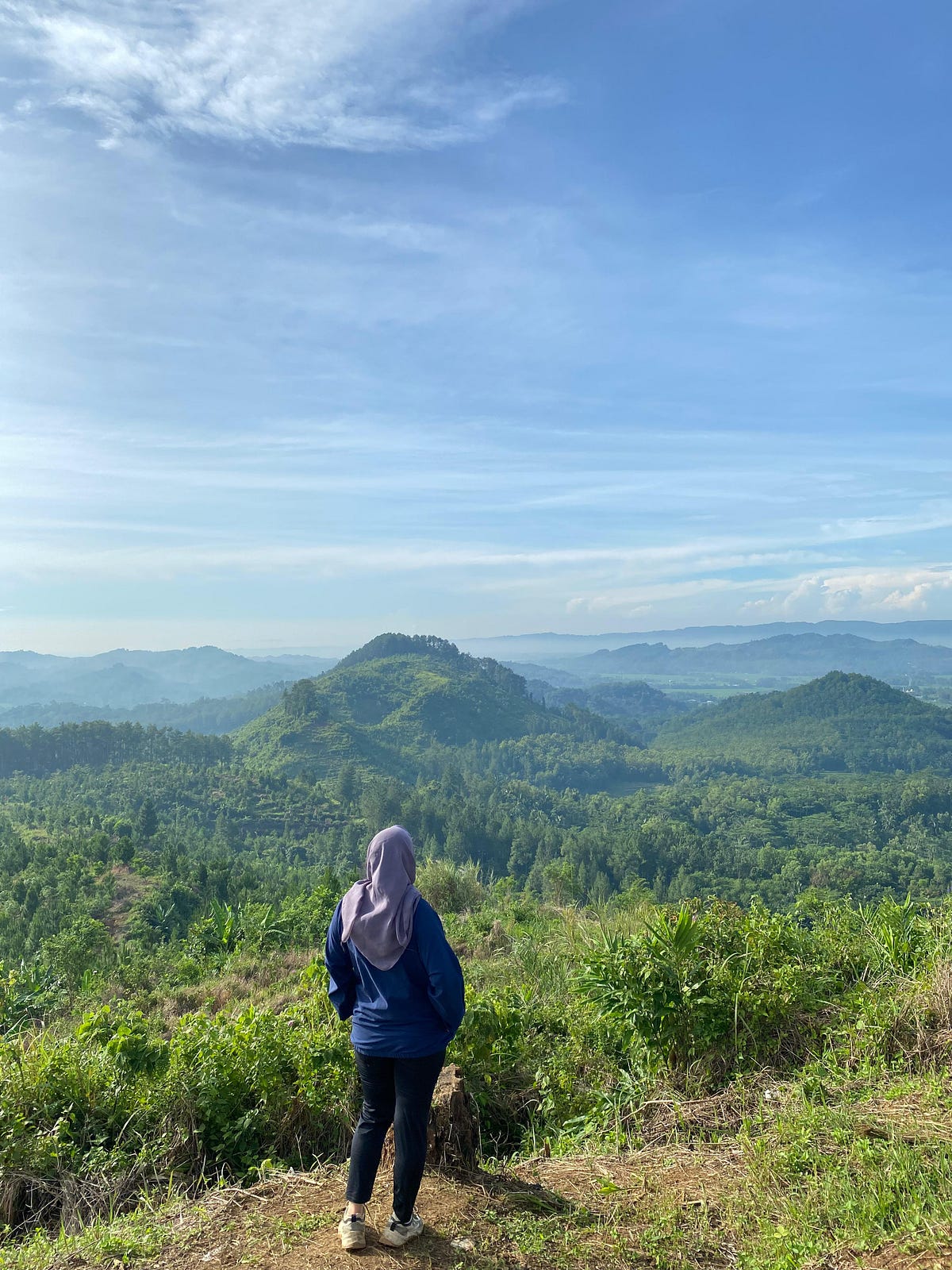 Katanya Hidup Harus Terus Berjalan - Ktinaa - Medium