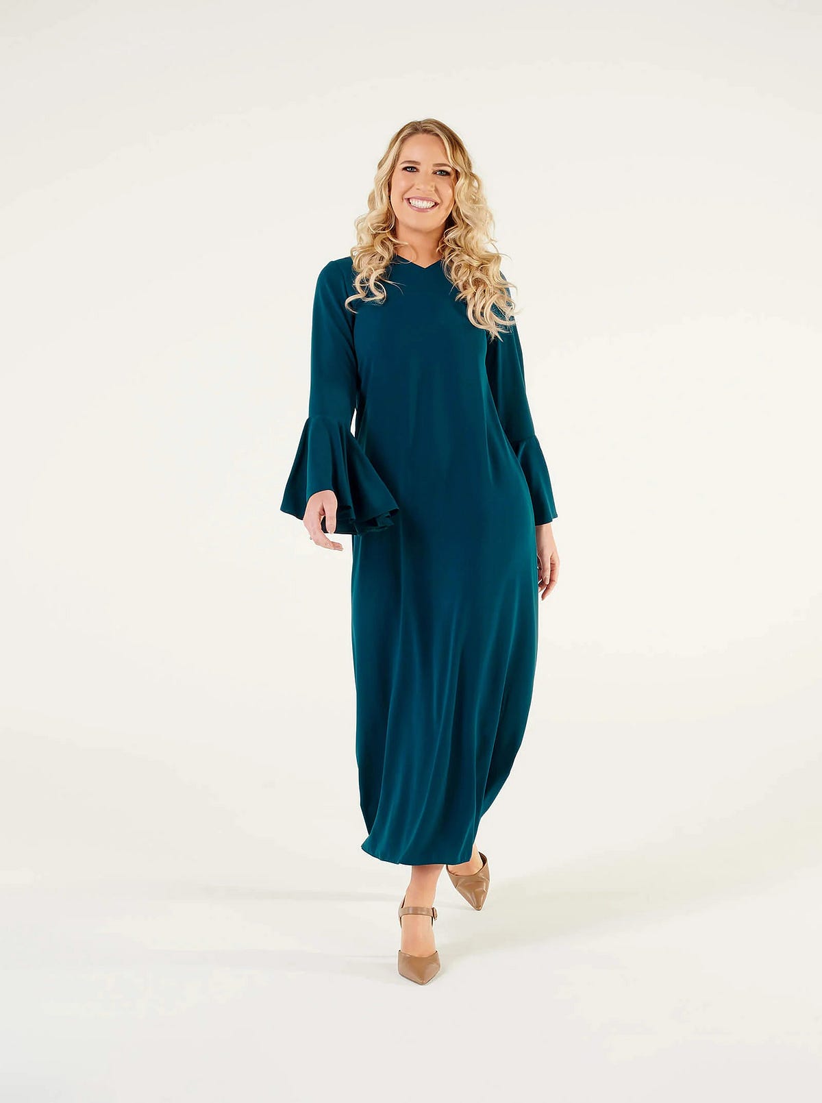 The Modest Revolution: Long Sleeve Maxi Dresses Taking Center Stage ...