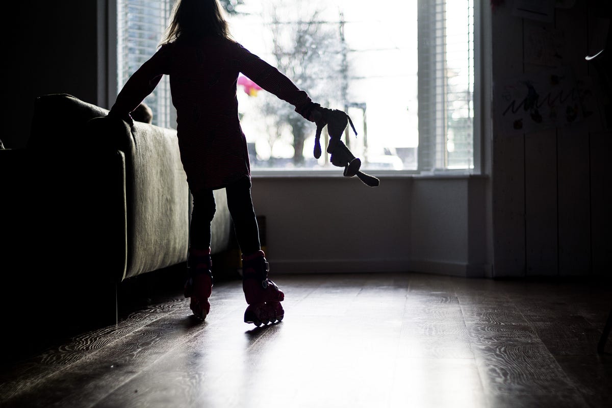 Homemaker: a lonely child's memories of home, poem | The Lark