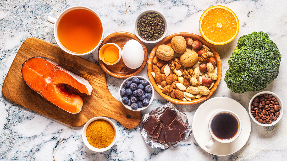 Learning to Focus-Eat Well. BRAIN FOOD TIME: Eat well, avoid excess ...