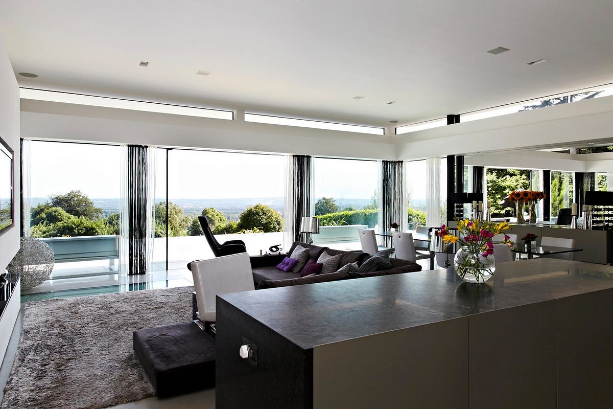 Modern and Creative Ways to Use Glass at Home | by fosg in | Medium