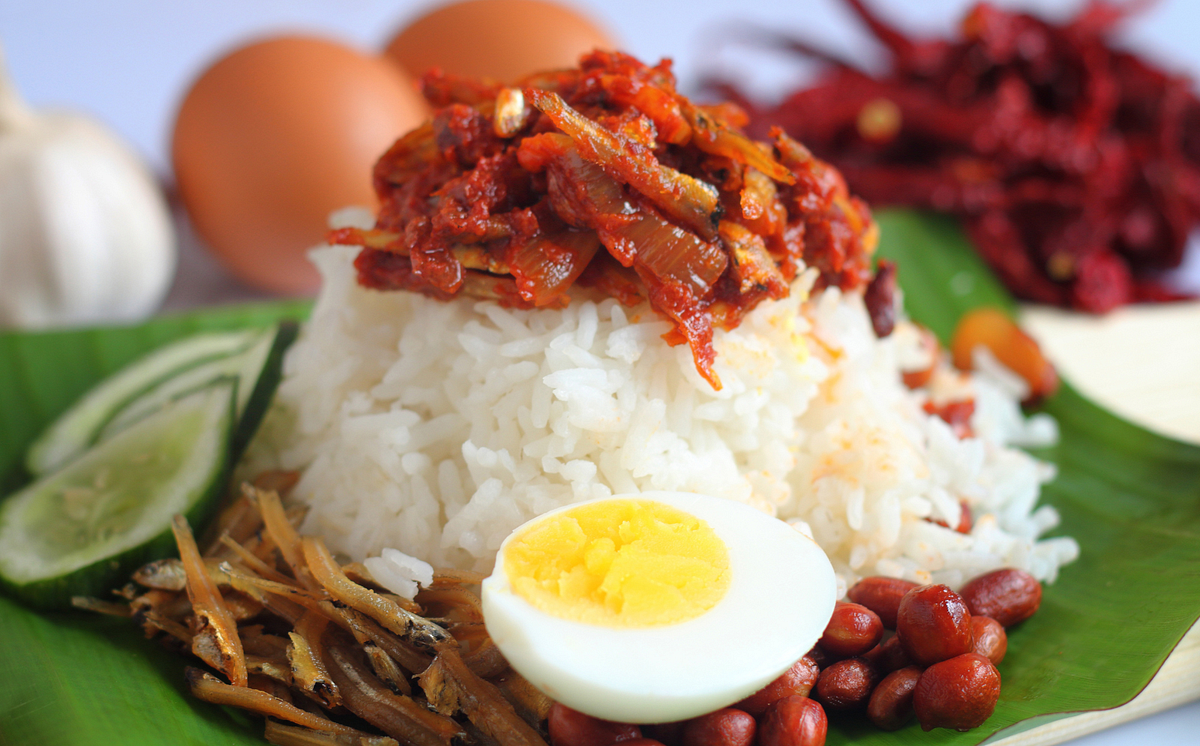Top 8 Malaysian Breakfast Dishes. Malaysia is a country rich in culture ...