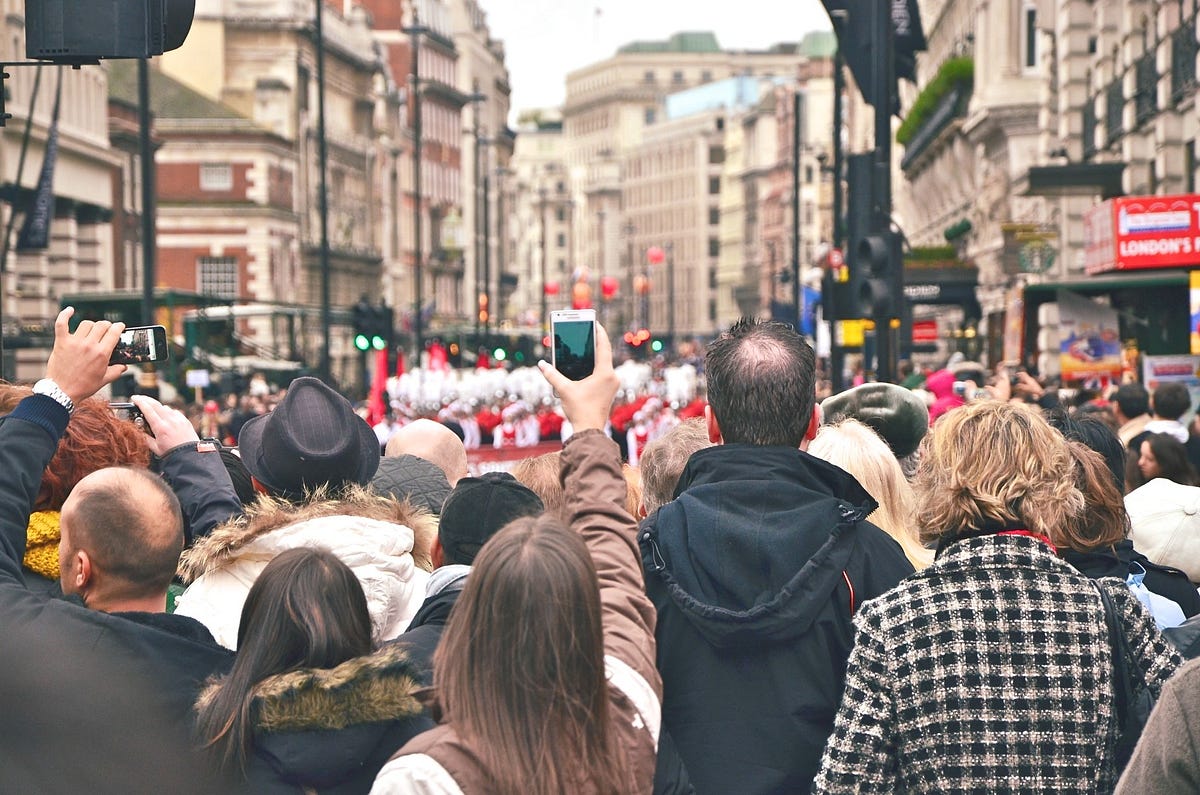 What is “crowd wisdom” and why we are using it? | by Crowdwiz | Medium