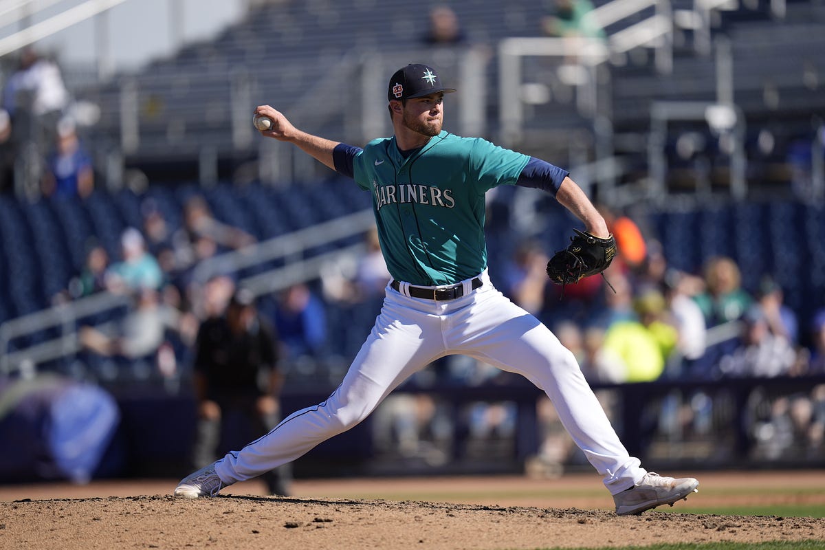 Mariners Return Chris Clarke to Cubs; Release OF Kole Calhoun | by ...
