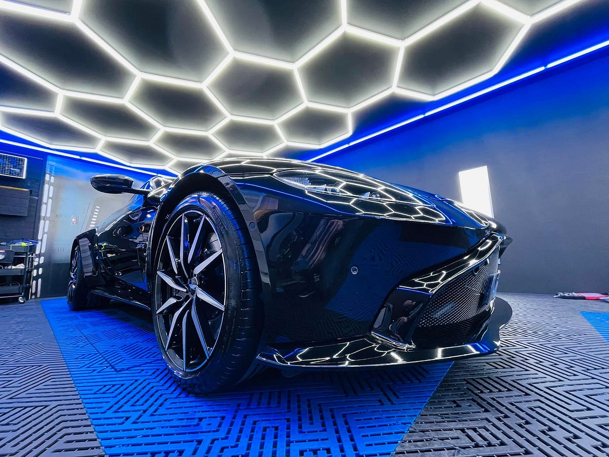 The Speed of Car Game Adventure with Hexagon Lights - Gonengo LED ...