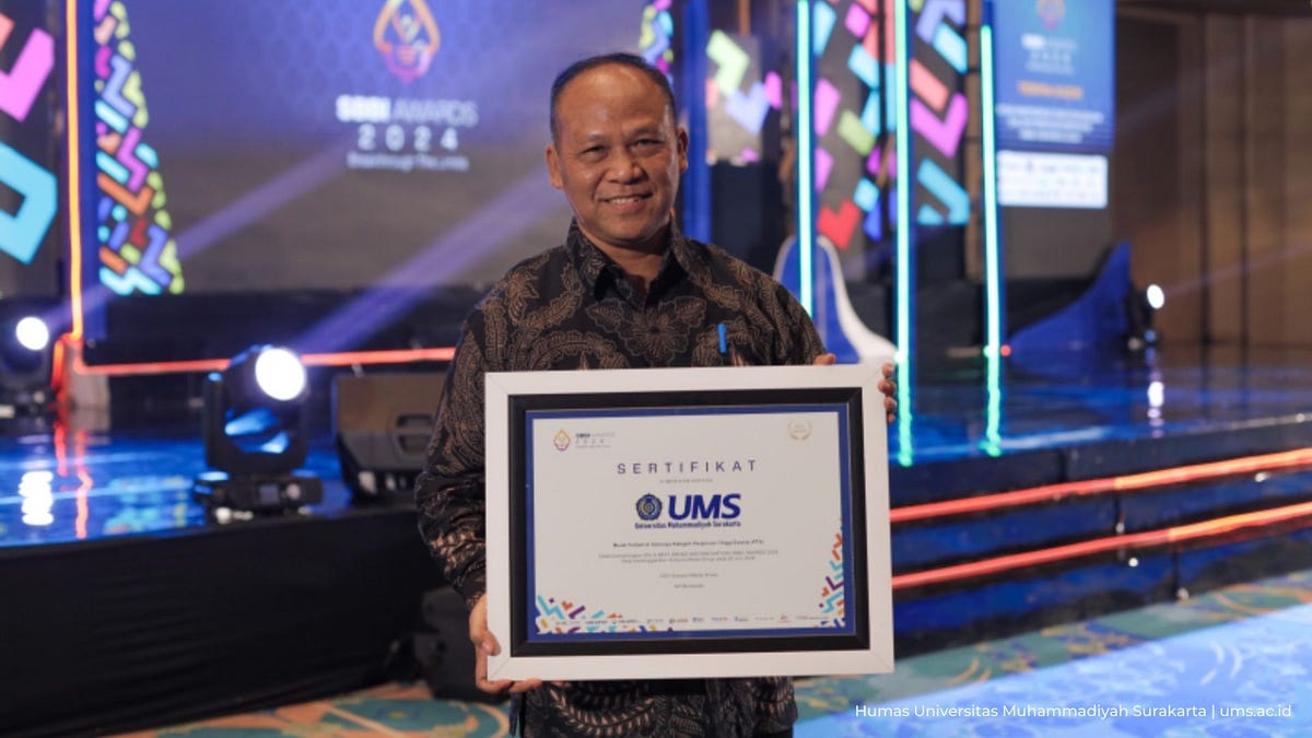 UMS Raih Penghargaan SBBI Awards 2024, Jadi PTS Terbaik Se-Soloraya ...