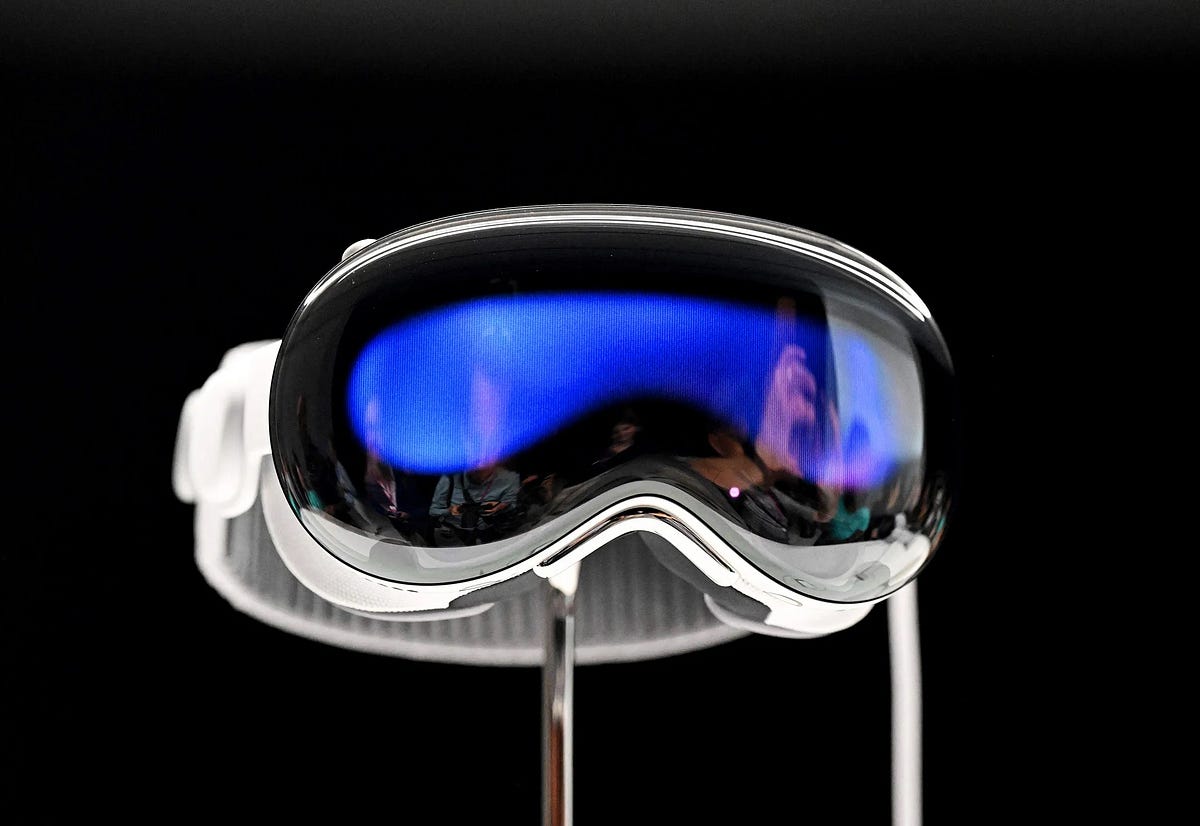 Apple’s Vision Pro: A possible successor to Google Glass? | by Nikhil ...