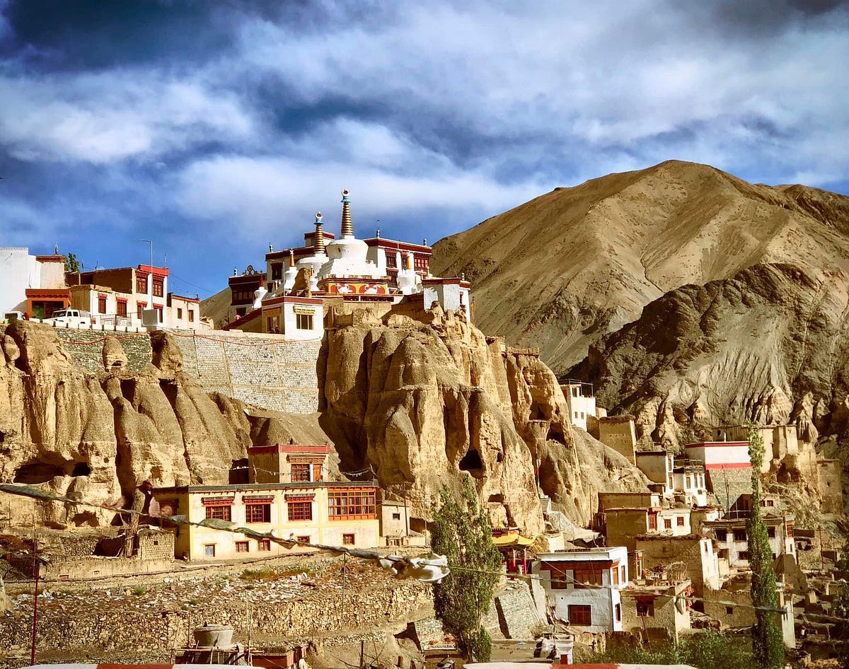 วัดลามายุรุ Lamayuru Monastery #ladakh - Pattama Varodom - Medium