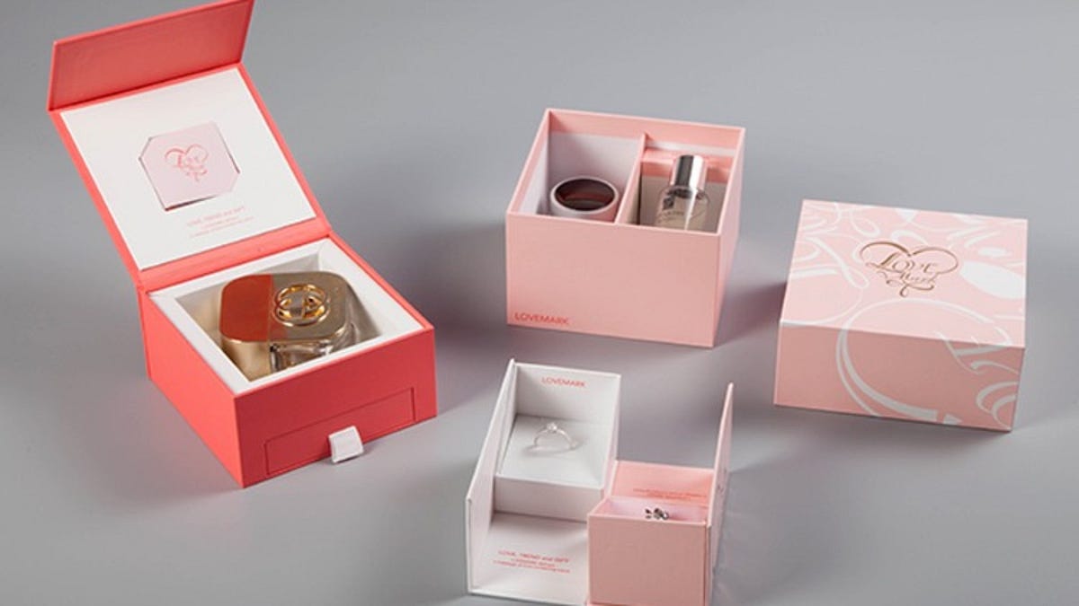 How to Choose Best Custom Cosmetic Packaging Supplier | by Tristan ...