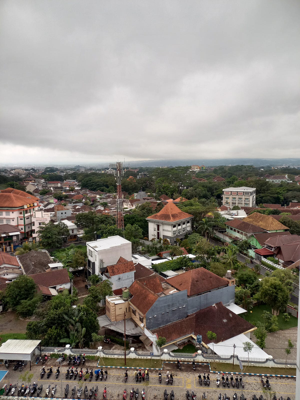 Sepotong ingatan tentangmu.. UM kampus 1, taken from GKB. | by Kalasore ...