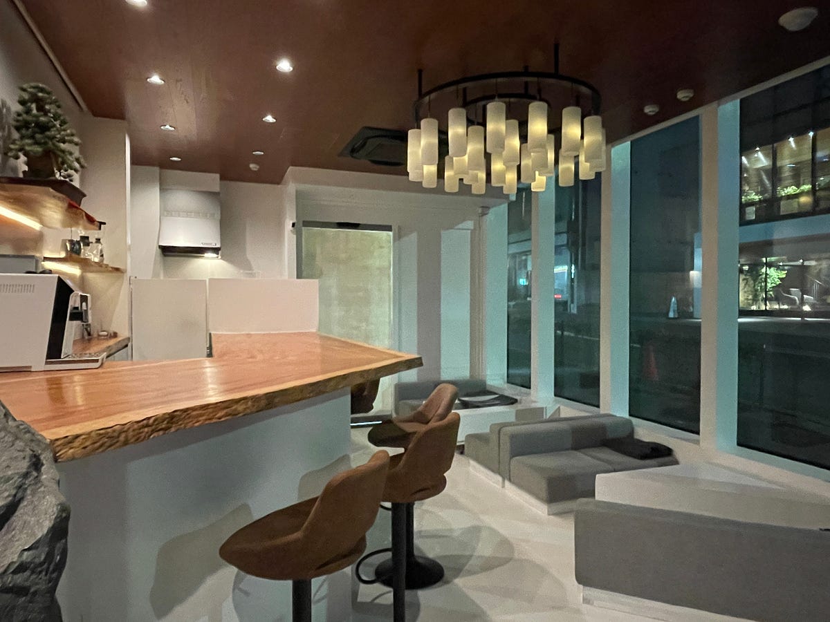 Discover Whitely Cafe & Bar: The Perfect Blend of Shibuya Charm and ...