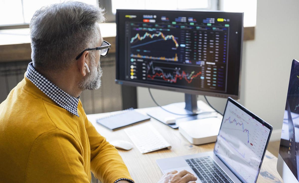 5 Smart Ways to Choose the Best Crypto | by Boss Track | Medium