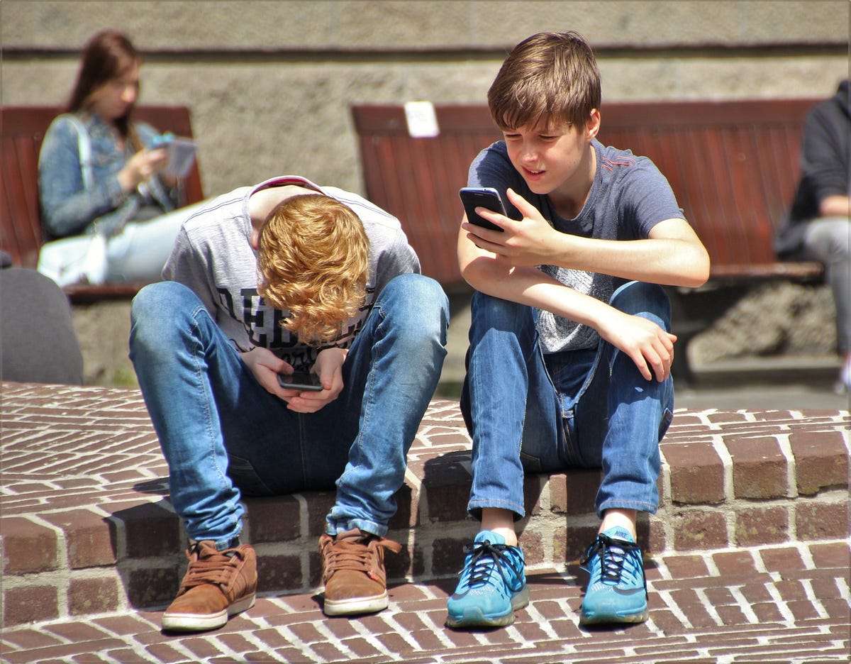 How to Manage your Tween’s Internet and Cell Phone Usage. | by Greg ...