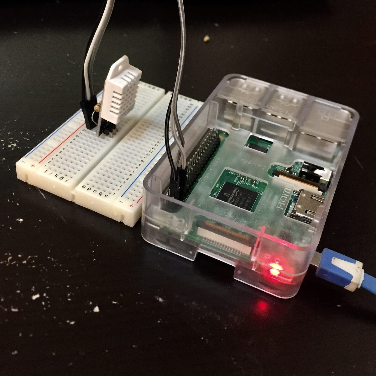 Monitor Temperature and Humidity by Raspberry Pi | by Joel Chao ...