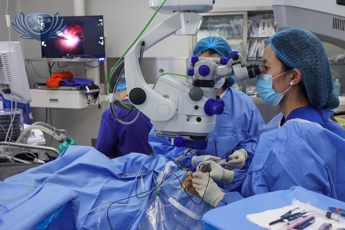 Restored sight renews patient’s will to live | by Tzu Chi Medical ...